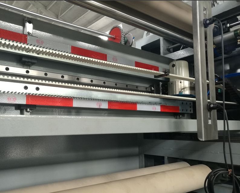 Full Automatic Scarf Cutting Machine Horizontal Cutting Machine ZC2000 ...